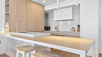 Apartamento | Cozinha privada | Utensílios de cozinha