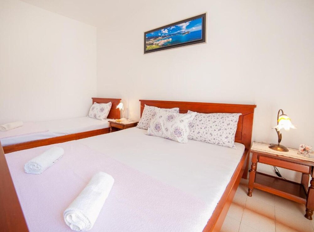 Petrovac Serenity Stay Near the Beach - Triple Room with Balcony ...