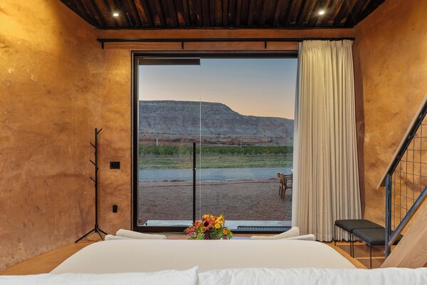 Honey Rock Landing - Colorado