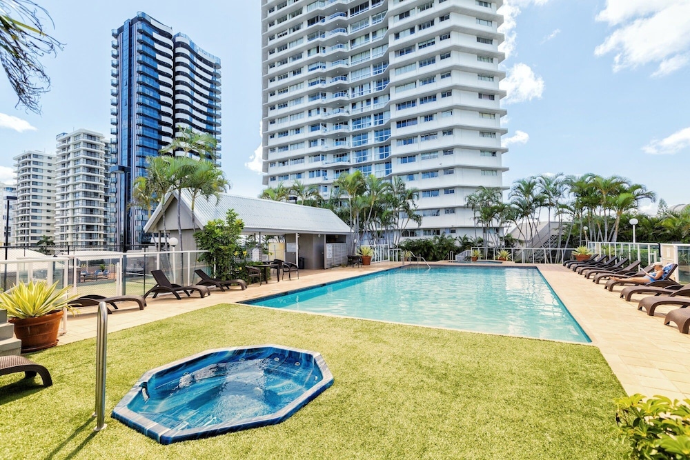 Ultiqa Points North - Coolangatta