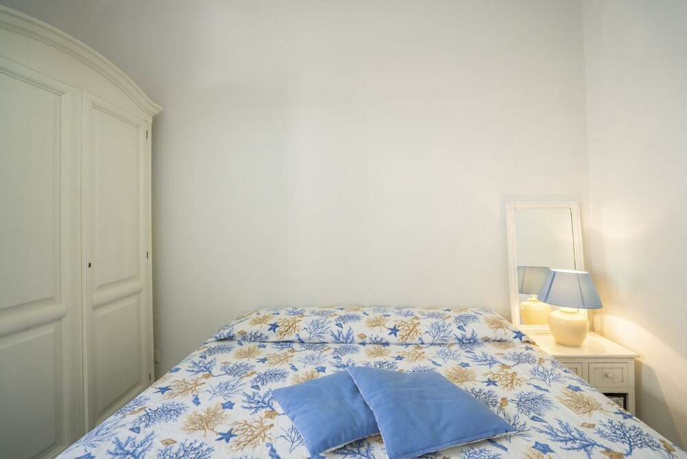 Terrazza sul mare - Beach front - Santa Maria | Vrbo
