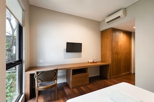 Quarto premium | Escrivaninha, Wi-Fi de cortesia