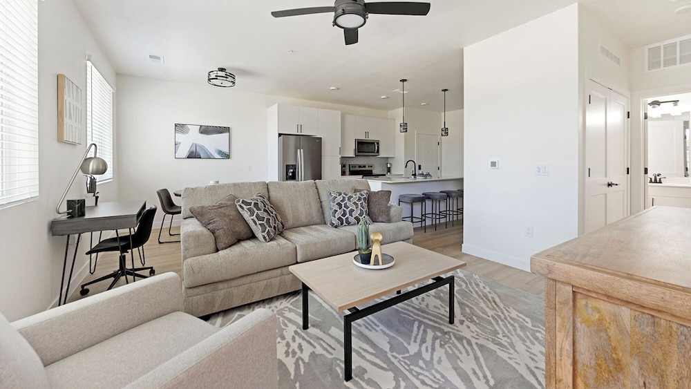 Casa Grande Furnished Apartments By Landing - Casa Grande