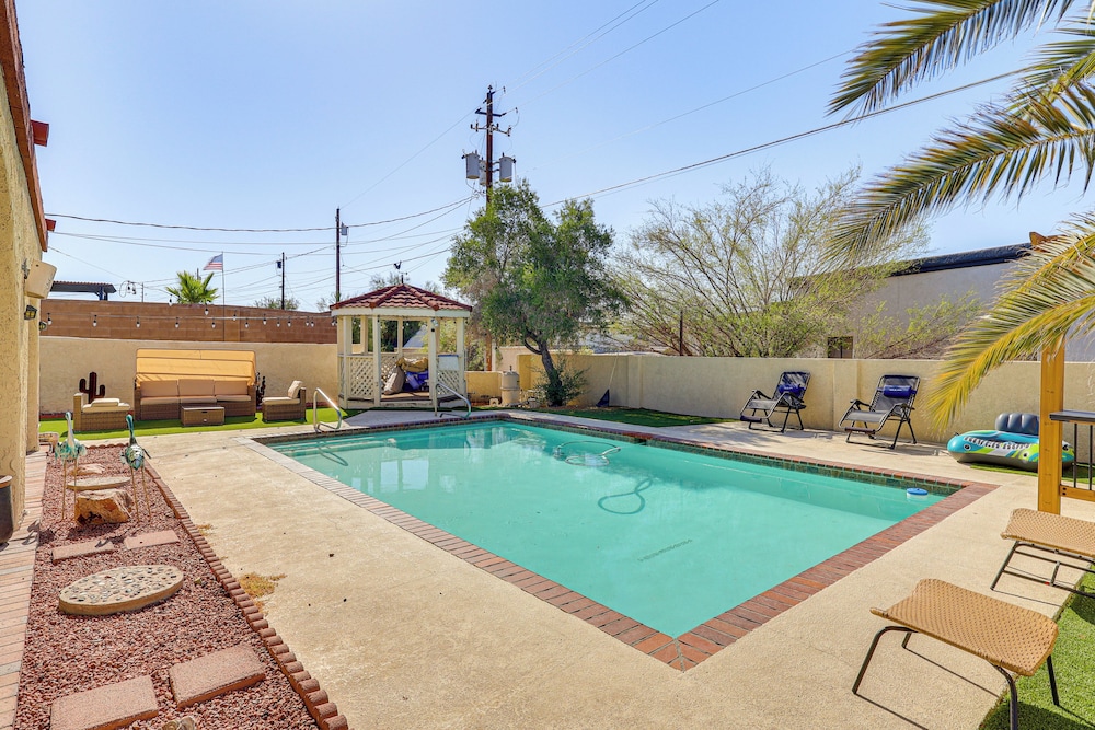 Lake Havasu Home W/ Pool: 2 Mi To Boat Launch - Lake Havasu City, AZ