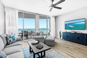 Aqua 305 PCB at its Finest/Oceanfront/Sleeps 6/+ Clean/Wifi/Beach ...