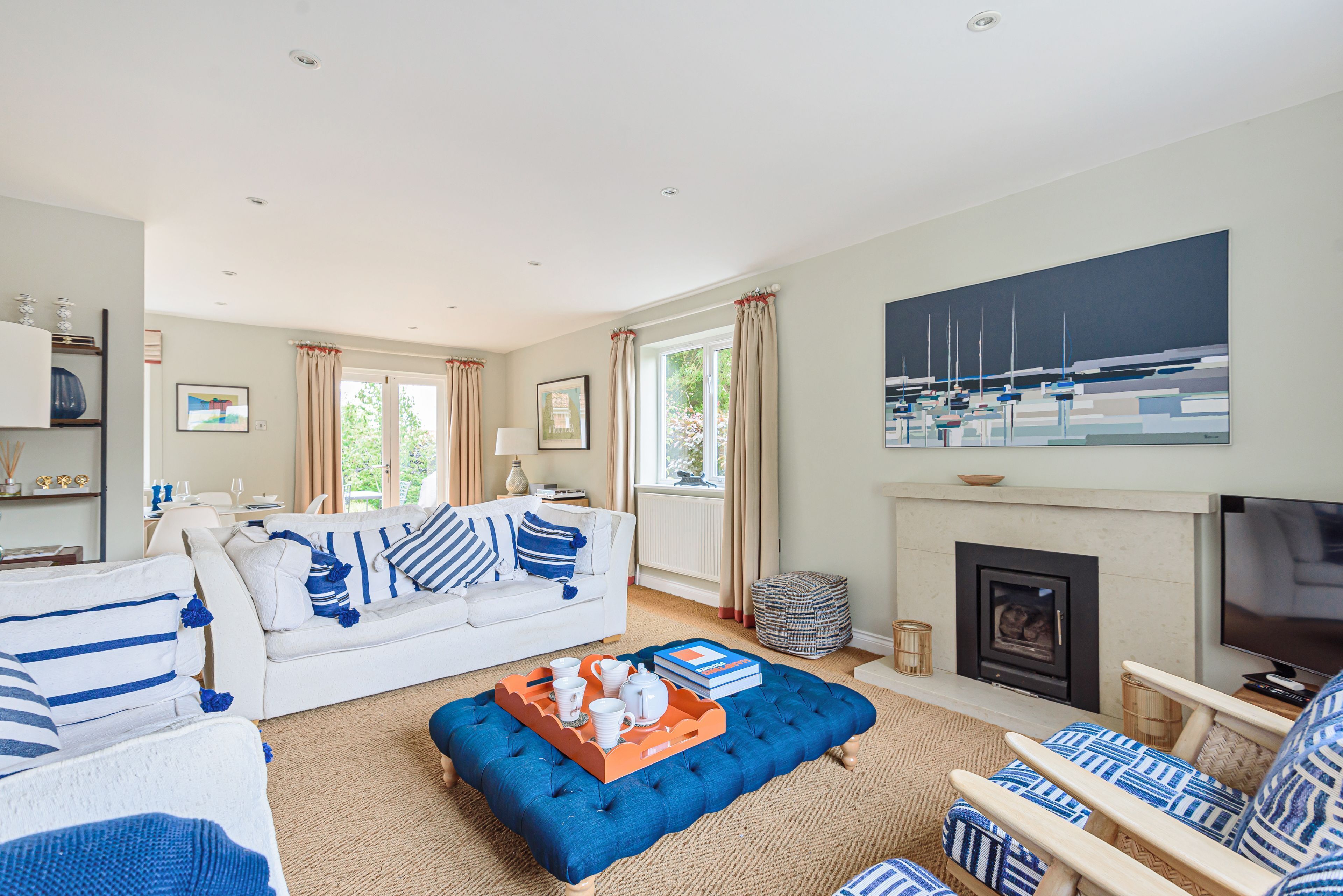 Sanderling - Sleeps 7 Guests  In 4 Bedrooms - Burnham Market
