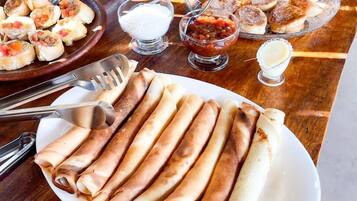 Pequeno-almoço tipo buffet diário incluído