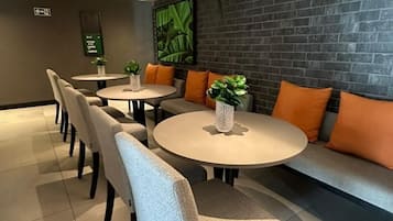 Estúdio | Restaurantes