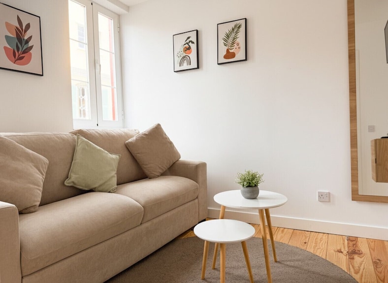 Compact Studio Ideal For City Stays - Gibraltar