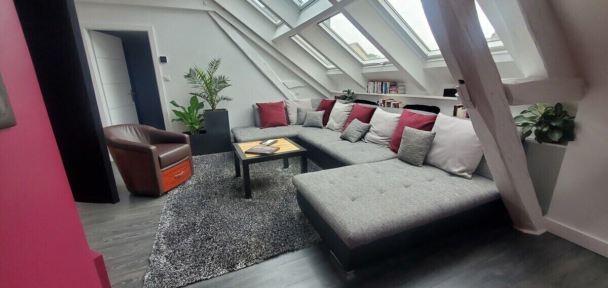 La Maison V.h. - Loft Executif, De 110m² - Troyes