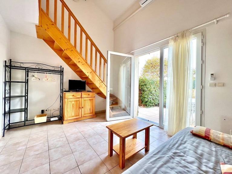 Panorama Du Mas, 2 Guests Pool In Gard - Calvisson