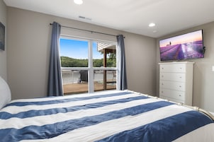 Casa, várias camas, pátio (Aqua Vista) | 3 quartos, com decoração personalizada, com mobília individualizada