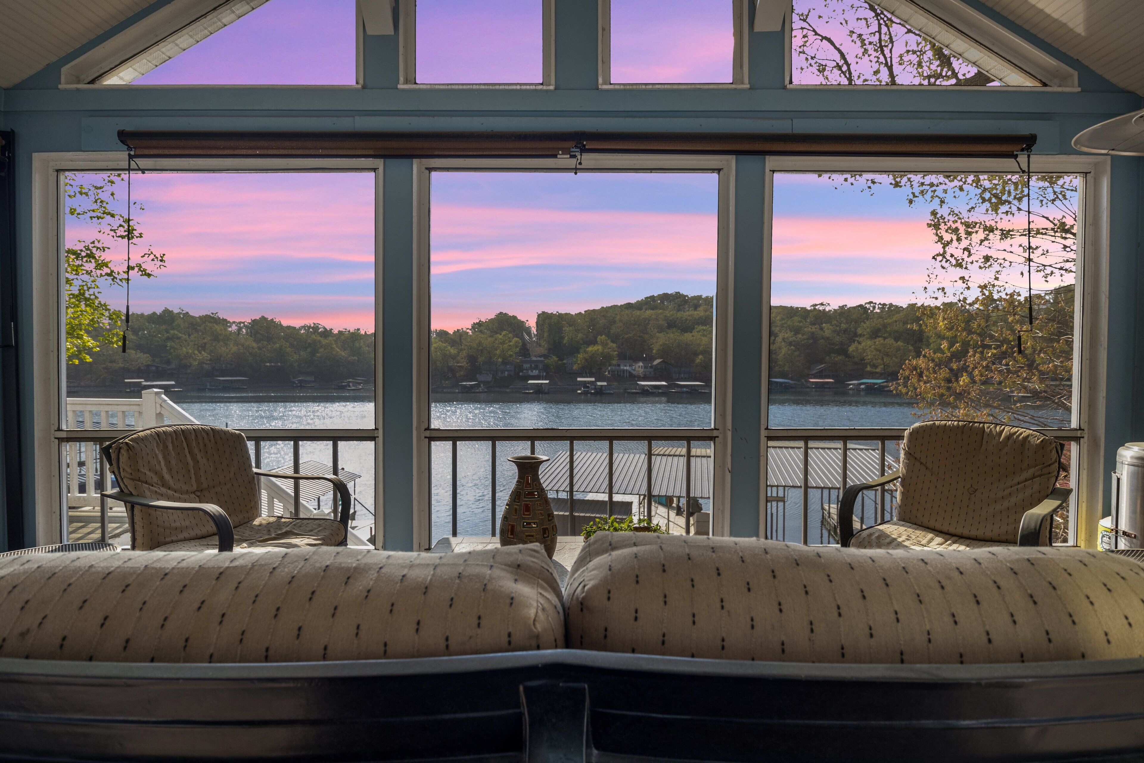 Casa, várias camas, varanda (Huckleberry Hill Haven) | Parte interna