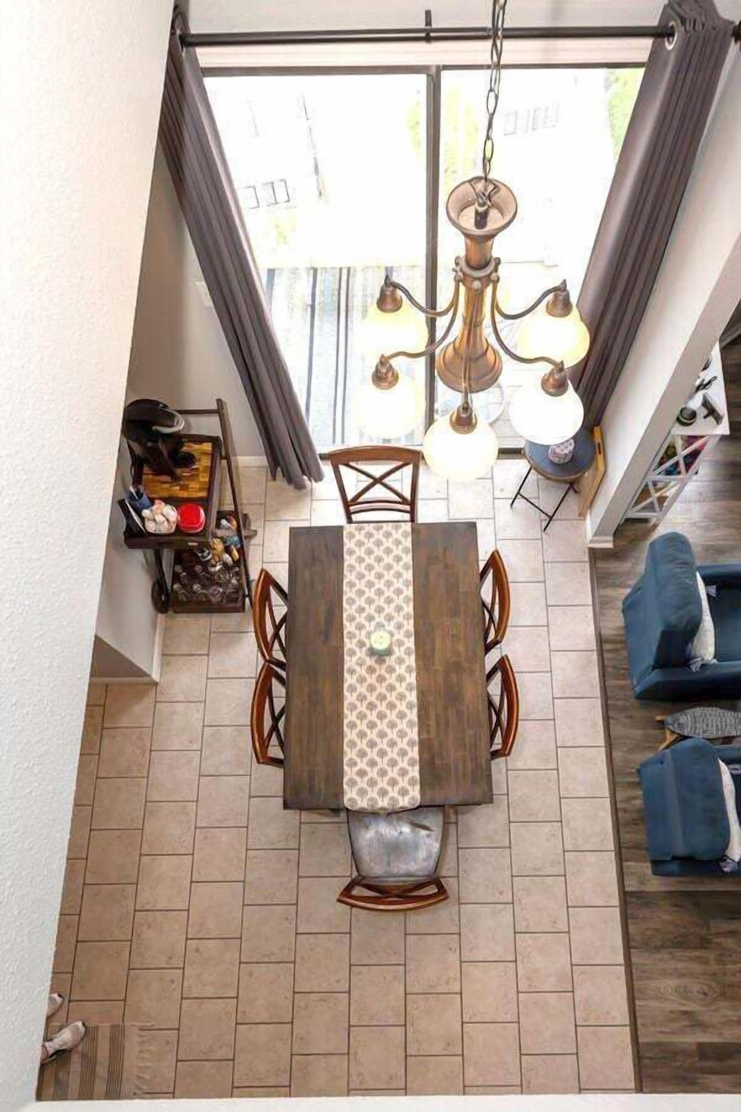 Apartamento em Condomínio Fechado, várias camas, acesso à piscina (At The 19) | 3 quartos, com decoração personalizada, com mobília individualizada 