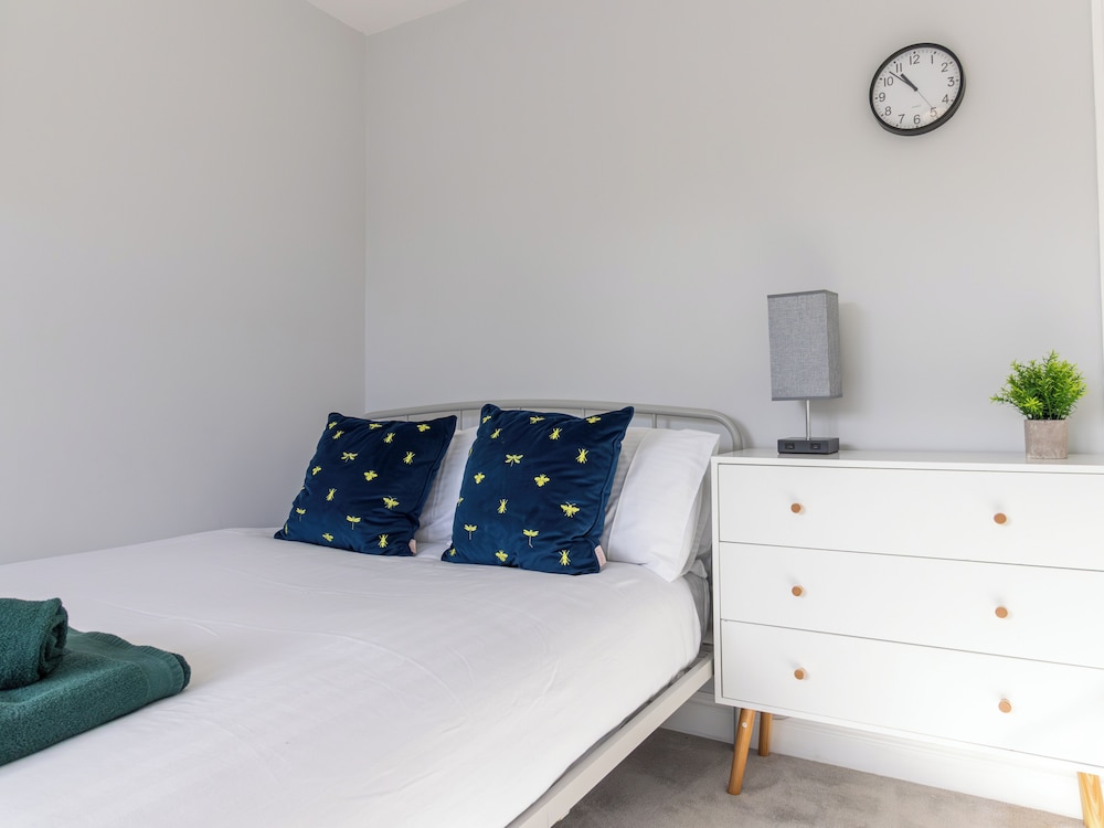 Donnington Apartments - Studio 5 - Donnington and Muxton | Vrbo