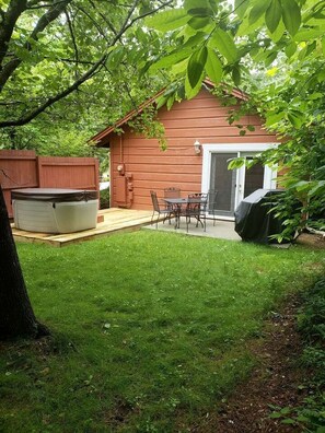 Glorious Cabin with Hot-tub in Gatlinburg, Tennessee Reviews, Deals ...