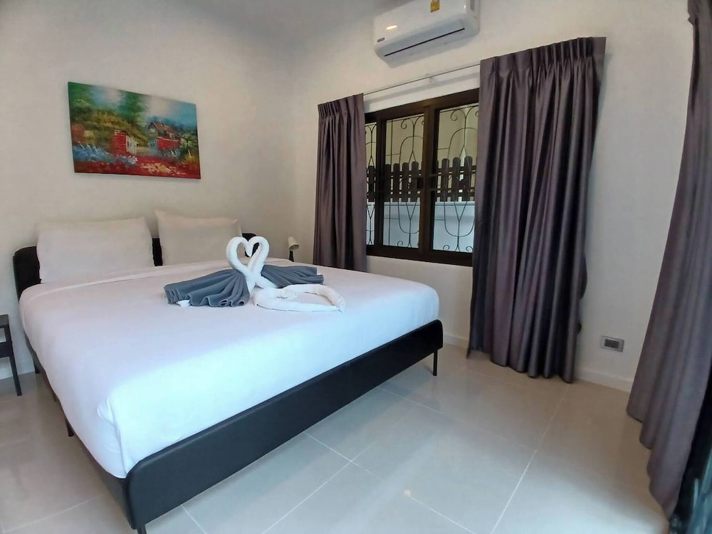 Bayok 11 - 2 Bedroom Villa Near Kathu Waterfall - Kathu | Stayz