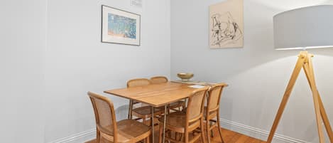 Apartamento | Restaurantes