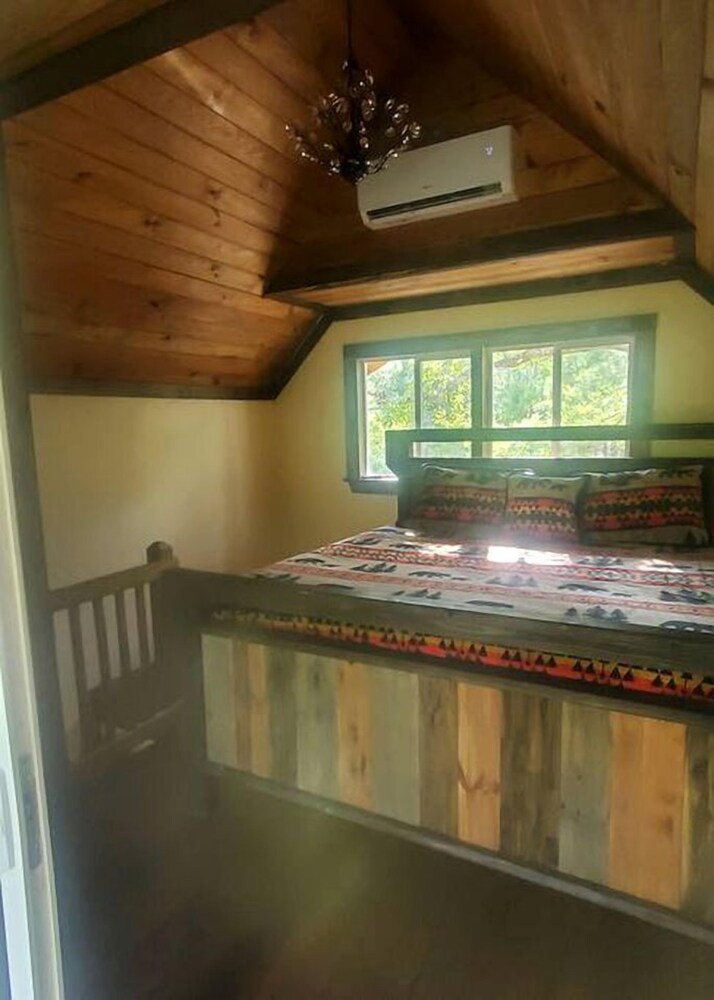 Fun for All Ages: Treehouse with Waterfront Deck for Families in Grimes ...