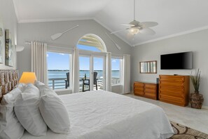 Sound-Front Luxury with Private Beach, Pier, and Stunning Views ...