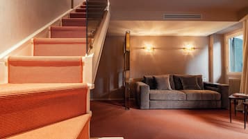 Suite de Luxo, kitchenette | Sala de estar