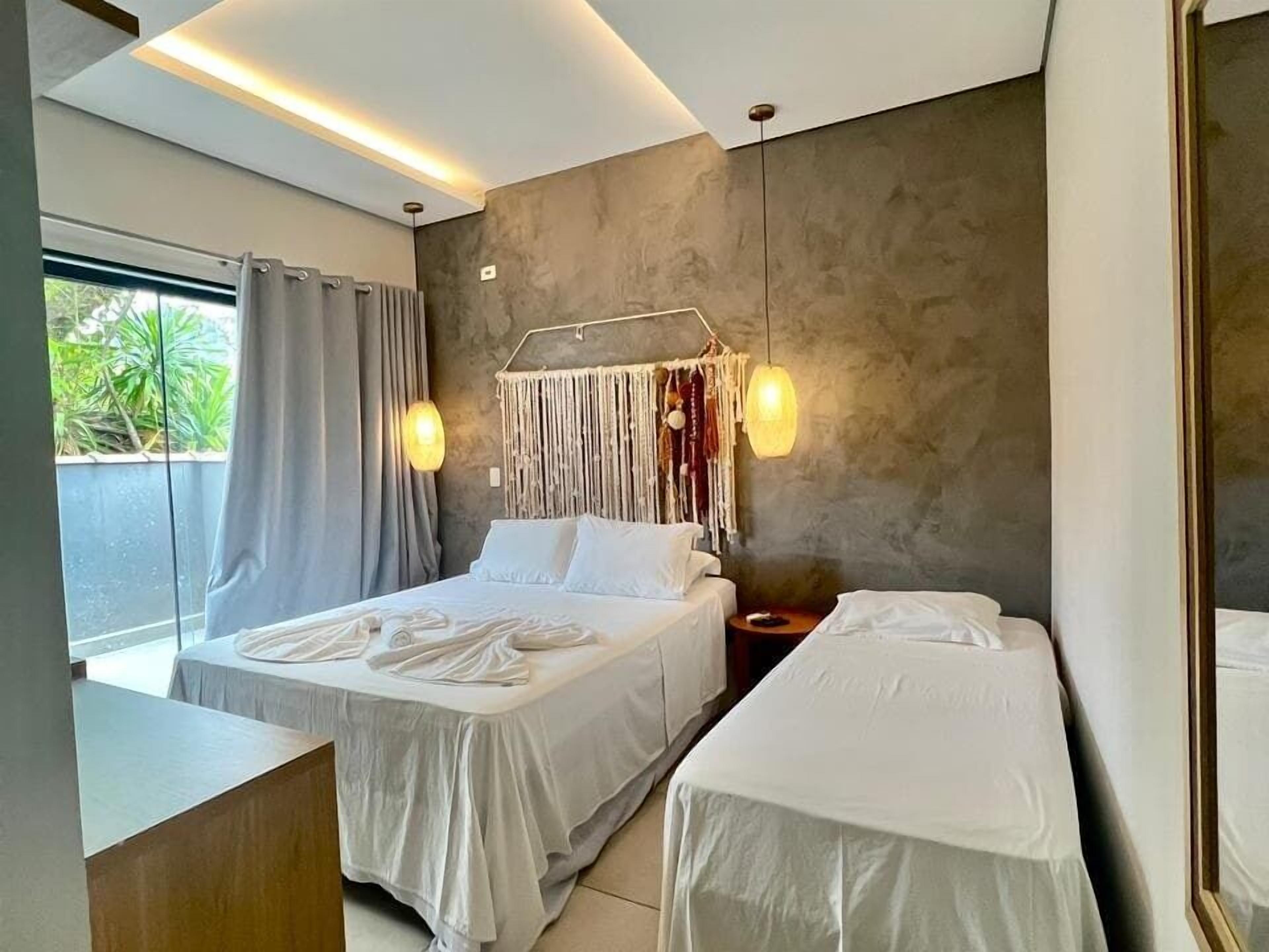 Quarto conforto | Ferros/tábuas de passar roupa, Wi-Fi de cortesia