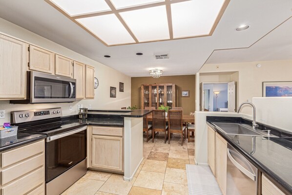 Sunlit North Phoenix Oasis w/ Pool & Patio Reviews, Deals & Photos 2026 ...