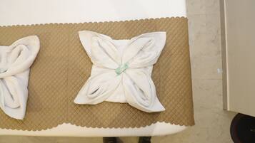 Quarto Duplo Superior | Secretária, secretária adequada para computadores portáteis