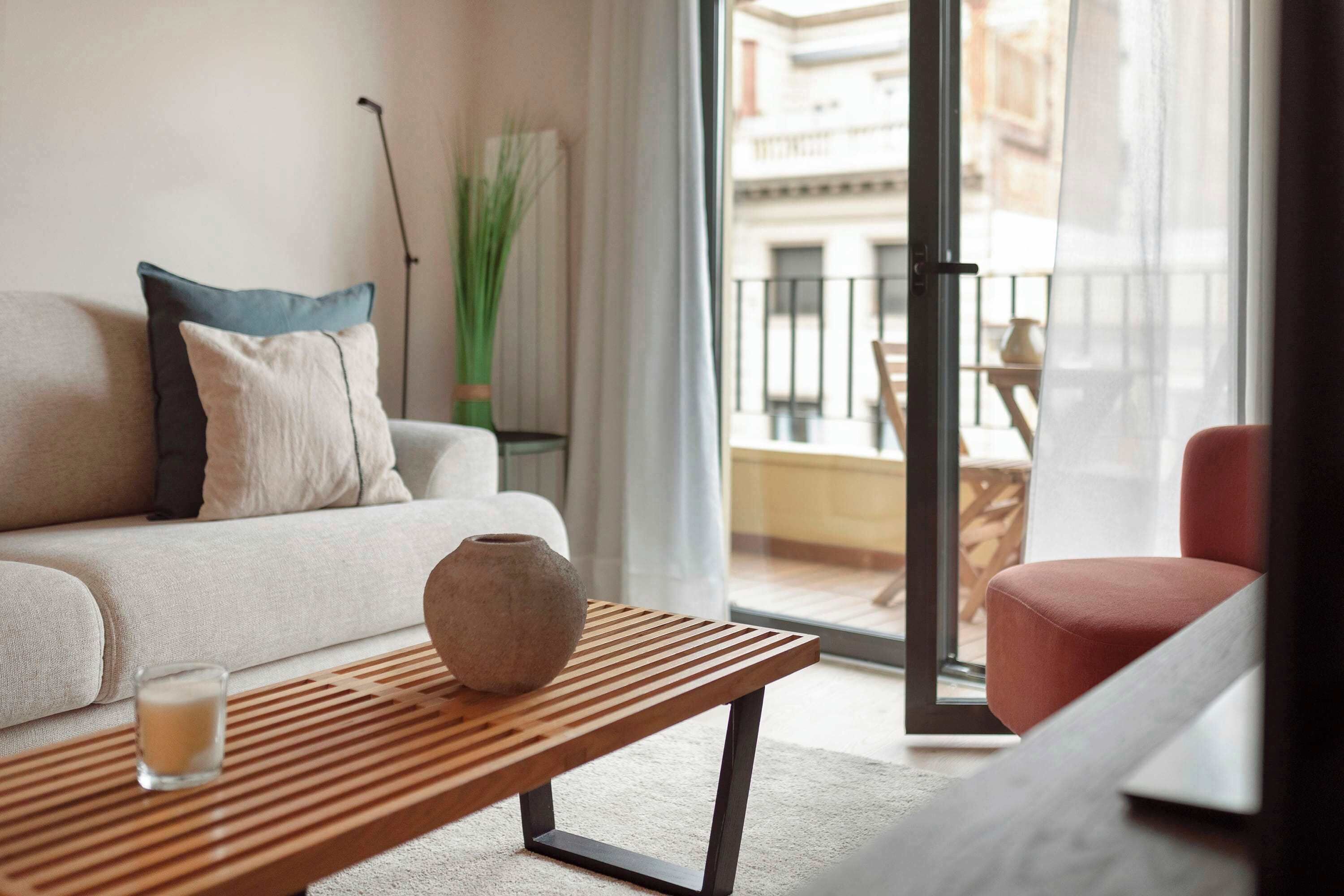 Ghar / Bari / Hem / Spiti / Kaainga / Manzil - Apartamento De Dos Habitaciones Con Balcón - Sant Cugat del Vallès