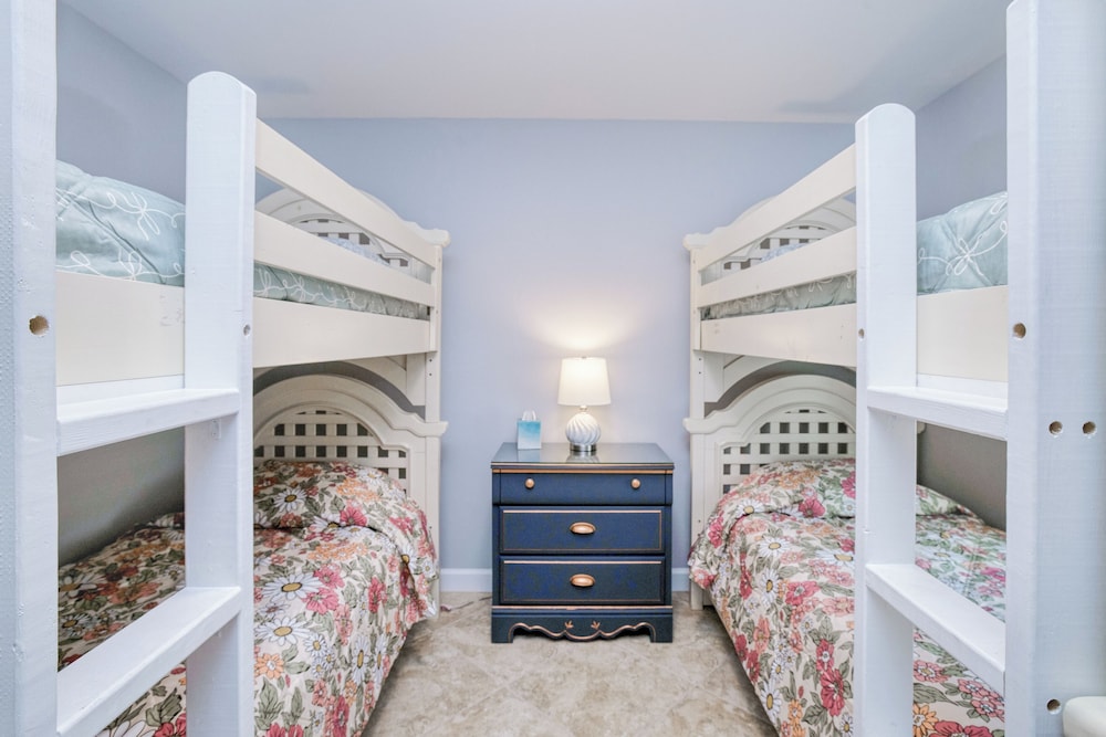 Fun, Sun & Family Time — All in One Place - Cape Coral | Vrbo
