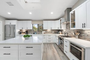 Scenic West Sedona Escape with Thunder Mtn Views Reviews, Deals ...