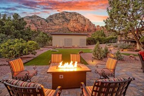 Scenic West Sedona Escape with Thunder Mtn Views Reviews, Deals ...