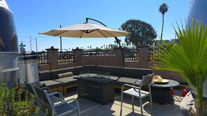 Retro Star-Wagon, Resort Ocean View 3 Beds, 5-minute walk to beach ...