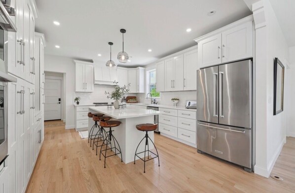 4bd/3.5 ba smart remodeled house in historic Stillwater with ...