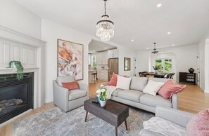 4bd/3.5 ba smart remodeled house in historic Stillwater with ...