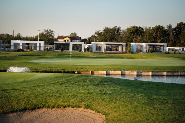 National Golf & Country Club - Buzău