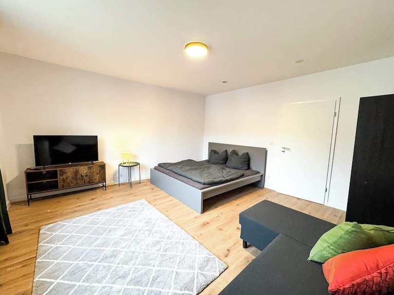 Spacious South-berlin Apartment With Parking - Ludwigsfelde