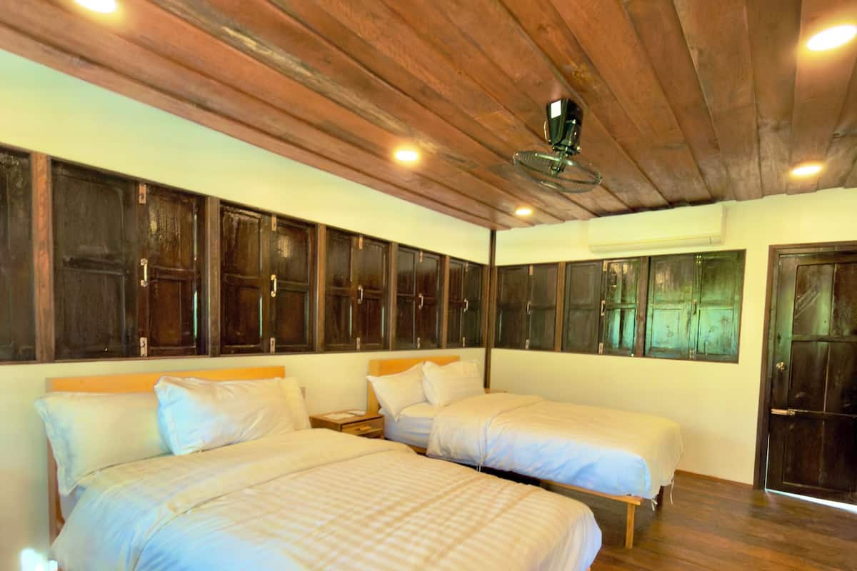 Quarto Duplo ou Twin, vista para a montanha | Ferro/tábua de engomar, Wi-fi grátis