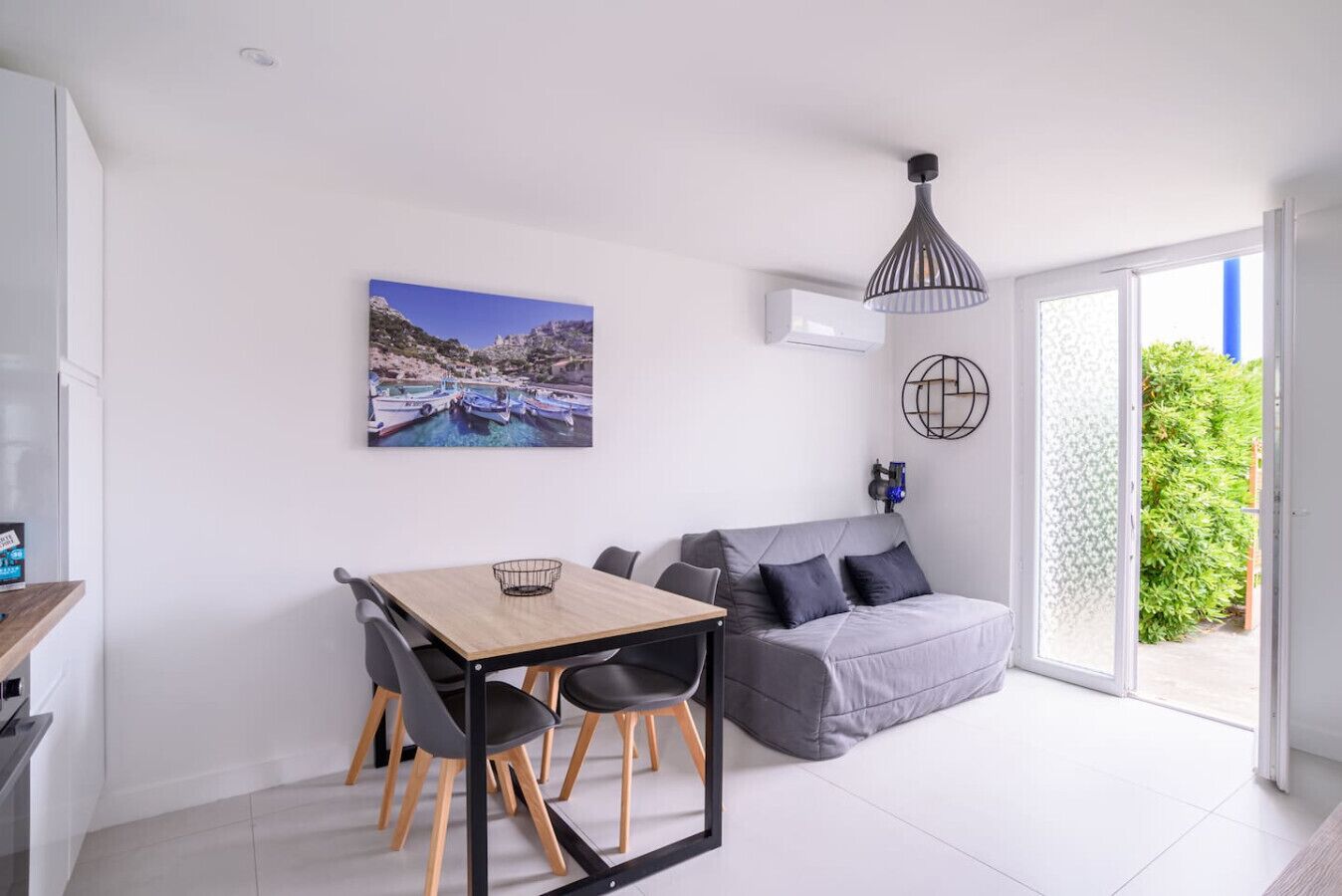 2-4 Person Apartment Near The Beach - Hyères