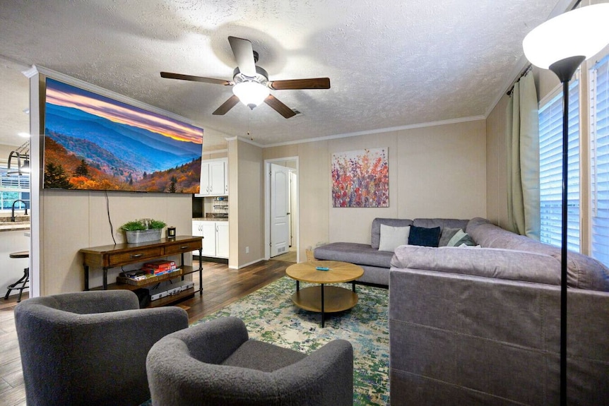 Soho House: Putt-putt, Pacman, Hot Tub & Fire Pit - Mississippi