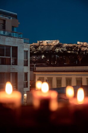 Parthenon Portrait Lux Apartment with Unforgettable View from Your Bed ...