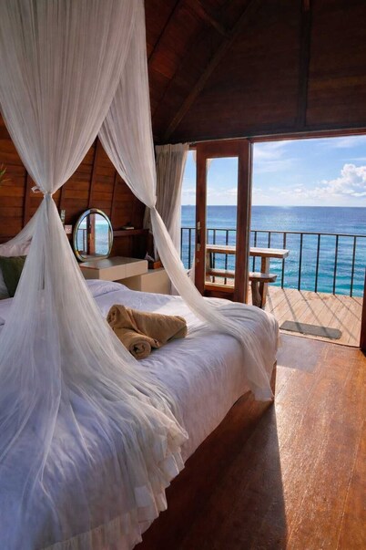  Eco-Tourist Dreamstay Cliff House