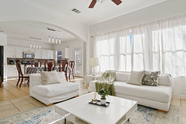 Entire 8-BR Home Near Tesla & Samsung Sites Reviews, Deals & Photos ...