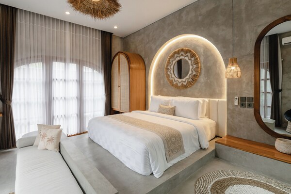 Dharman Royal Villa - Denpasar