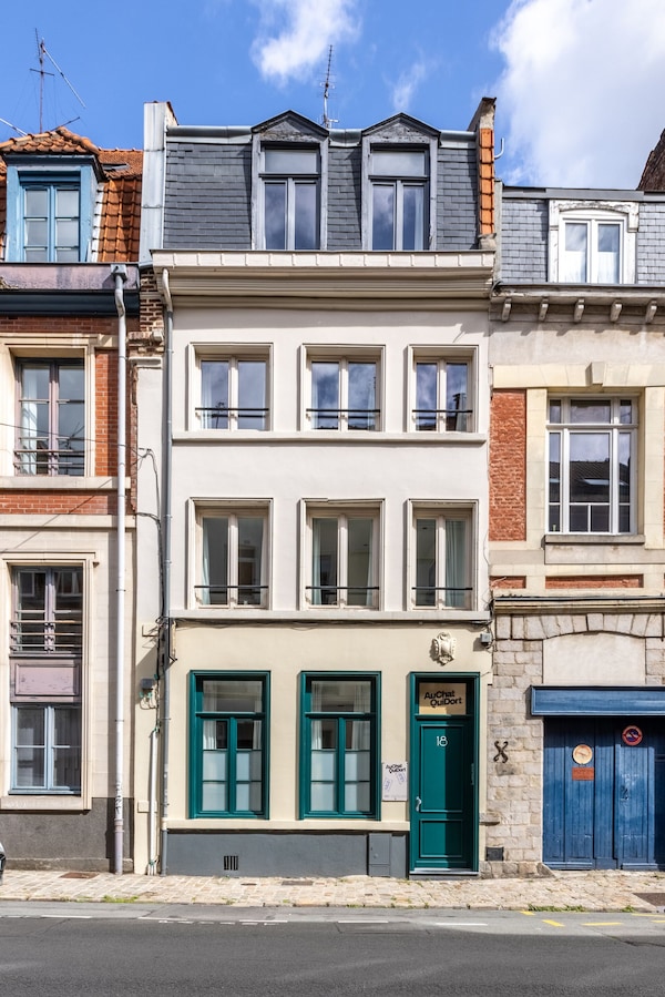 Au Chat Qui Dort Lille - Archives 18 - Lille, Frankreich