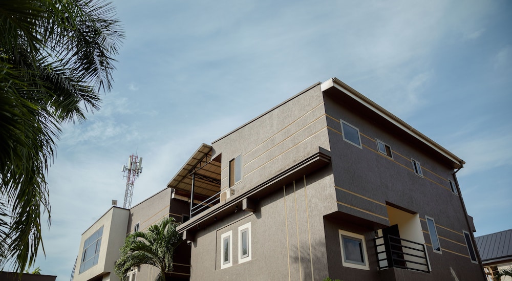 Momo's Hotel - Kumasi