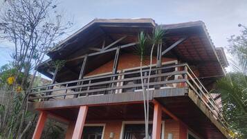 Bungalow Standard, 2 quartos, varanda | Wi-fi grátis, roupa de cama fornecida