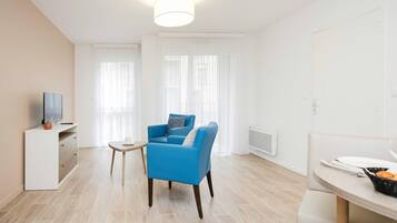 Apartamento, 2 quartos | Wi-fi grátis, roupa de cama fornecida