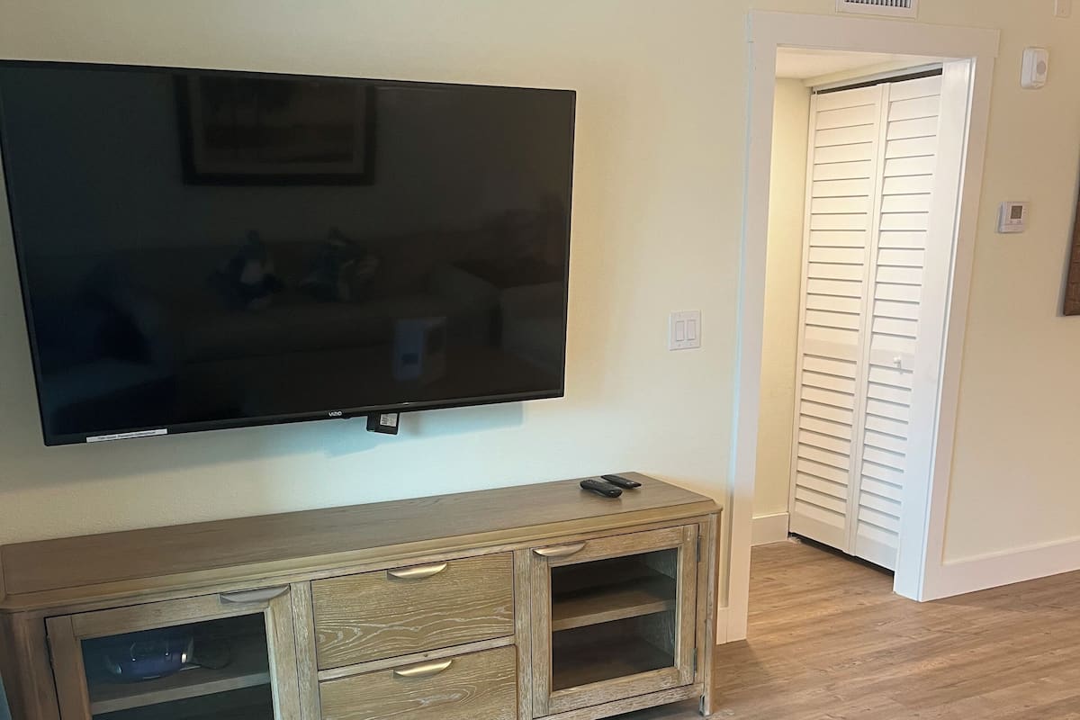 Smart TV 32 polegadas com canais digitais