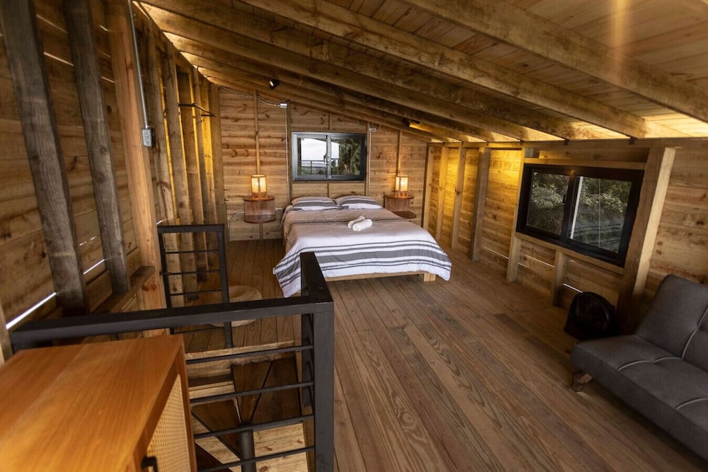 River + Picuzzi + Nature / Mountain Paradise - Santiago de los ...